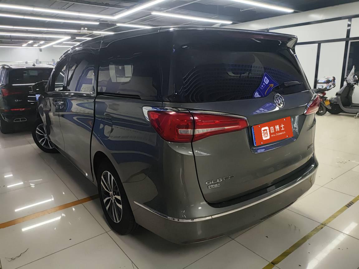 别克 别克GL8 2017款 ES 28T 豪华型 国V实拍图