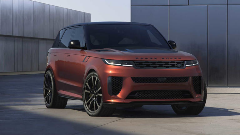 Jaguar Land Rover wants big US growth, needs 'millionaires' to get there