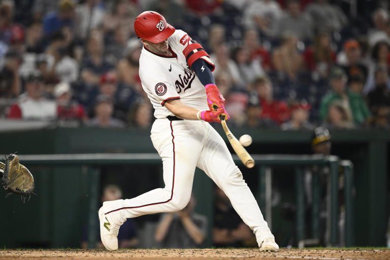 Abrams hits walk-off single and Nationals end 6-game skid with 2-1 win ...