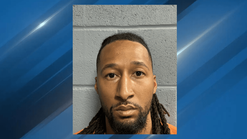 Tulsa police arrest man charged with 11 peeping tom incidents at local ...