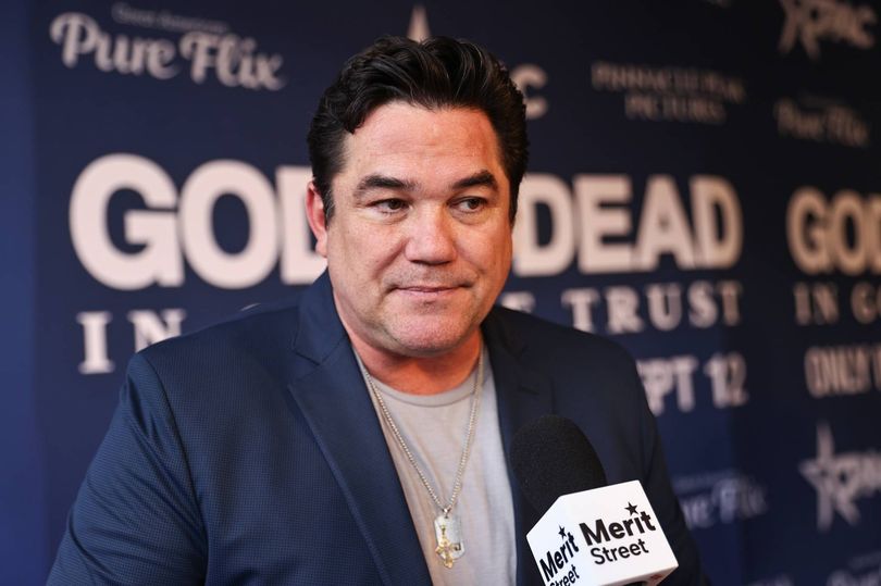 Superman actor Dean Cain joins ICE, endorses Trump's immigration ...