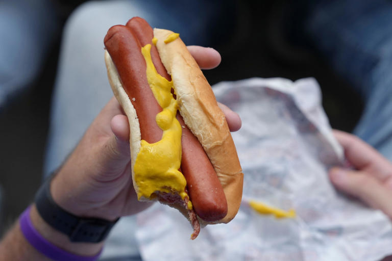 Georgia's favorite hot dog is at a burger joint? Where to get a glizzy