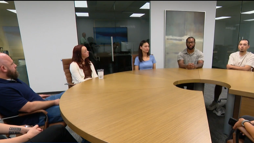 Displaced tenants sue North Texas apartments over fire, demand ...