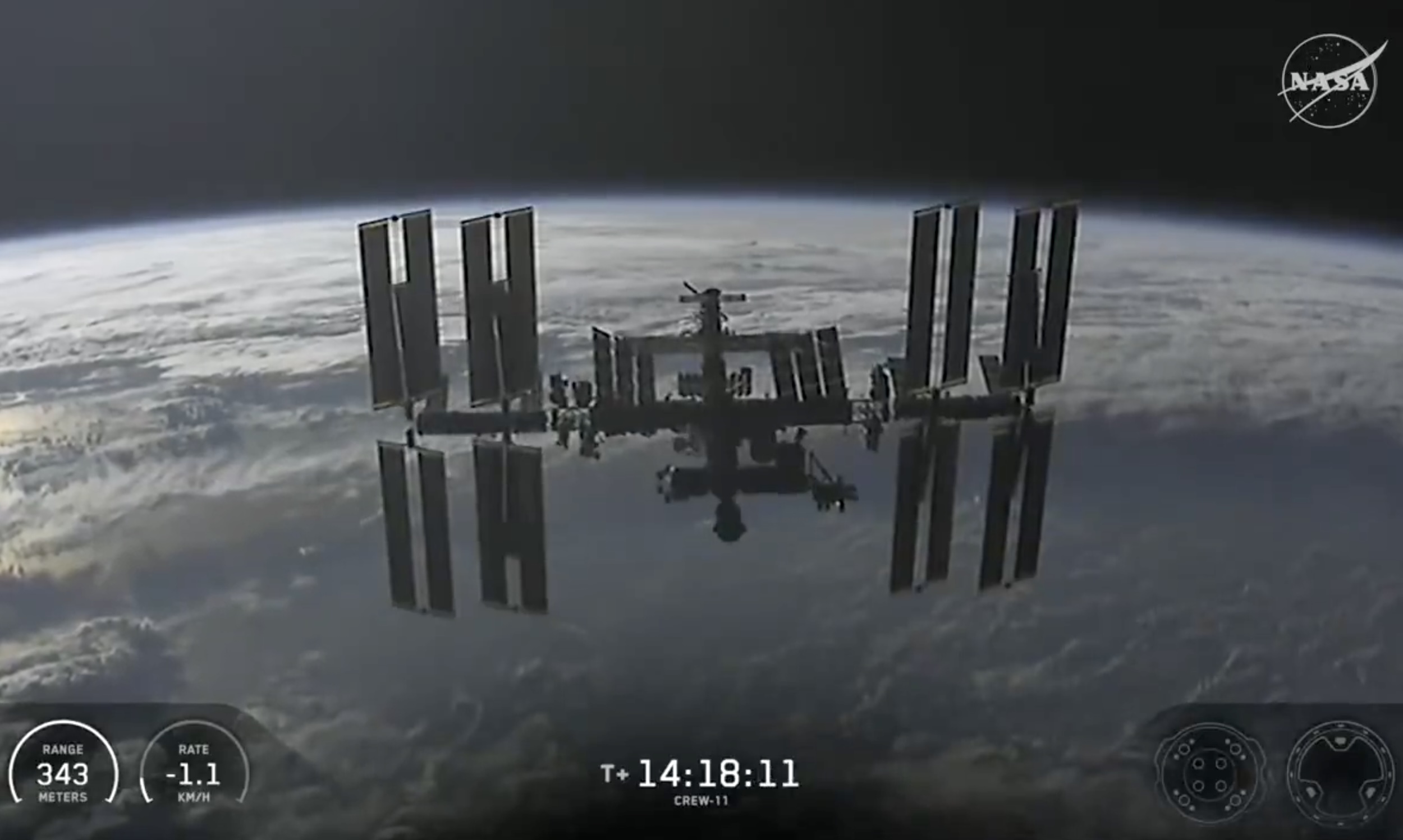 SpaceX Dragon capsule captures cool video of ISS orbiting Earth