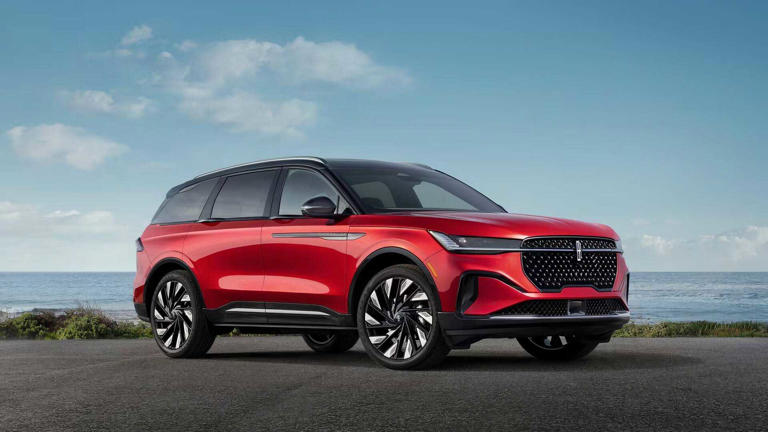 Lincoln's decision to build its bestselling SUV in China is becoming a ...