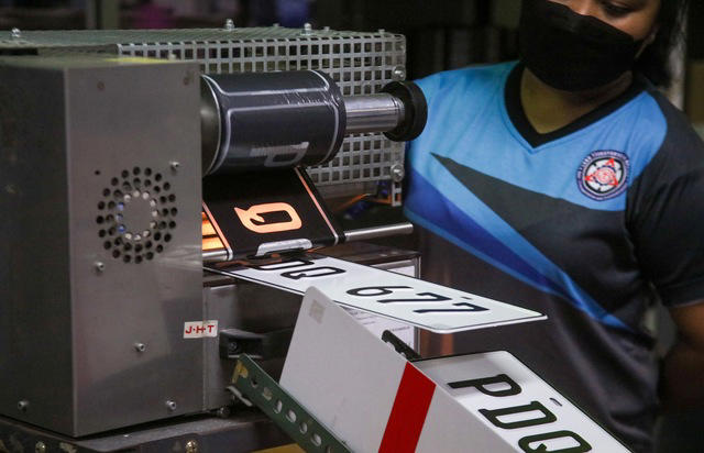 LTO says all backlog vehicle plates from 2014 to 2023 now available