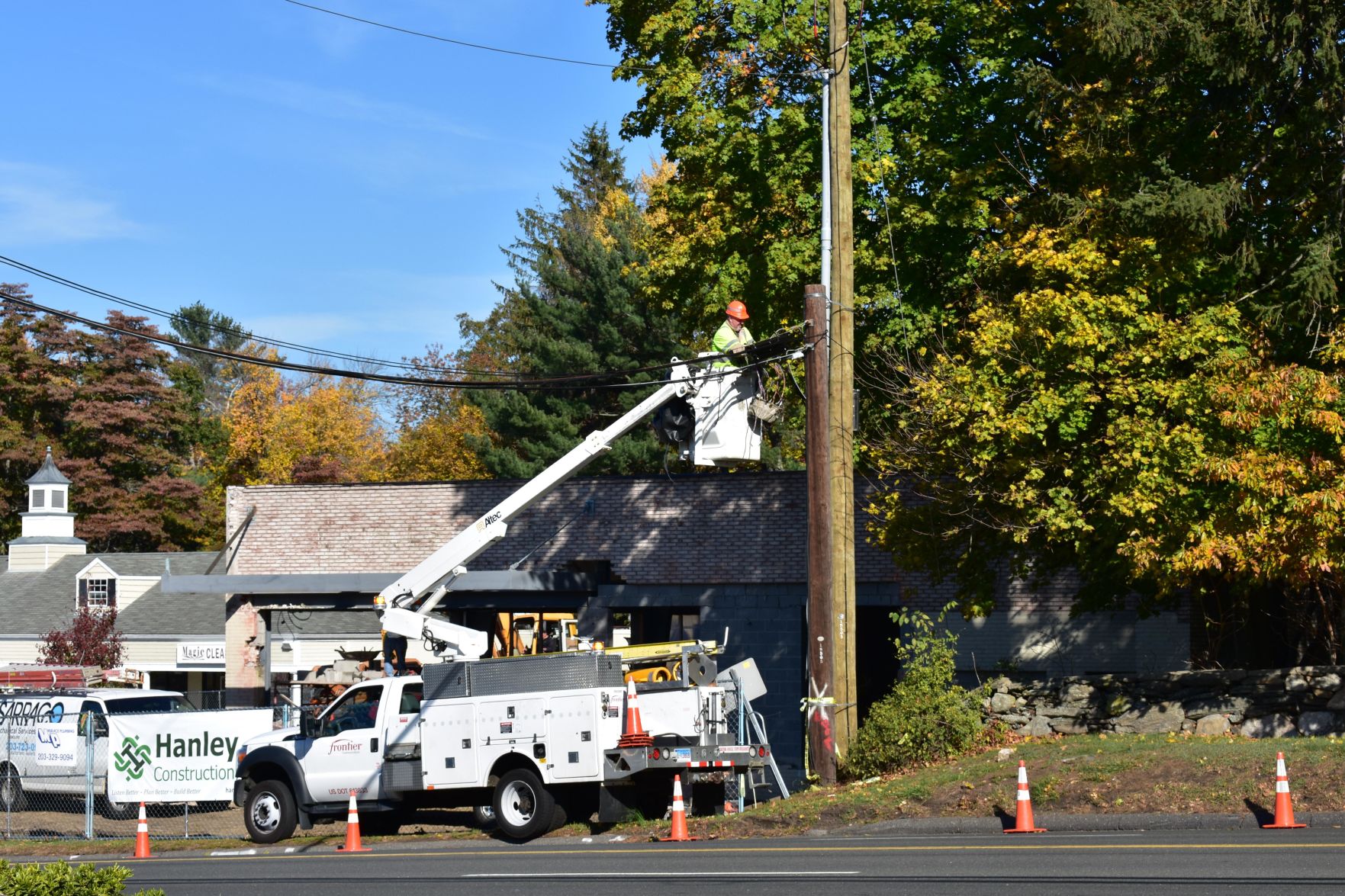 Connecticut union aims for new contract with Frontier before Verizon deal