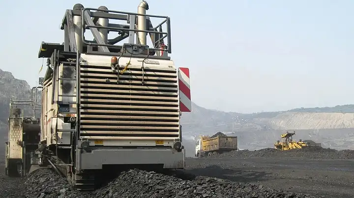 PMO directs coal ministry to list Coal India subsidiaries by 2030