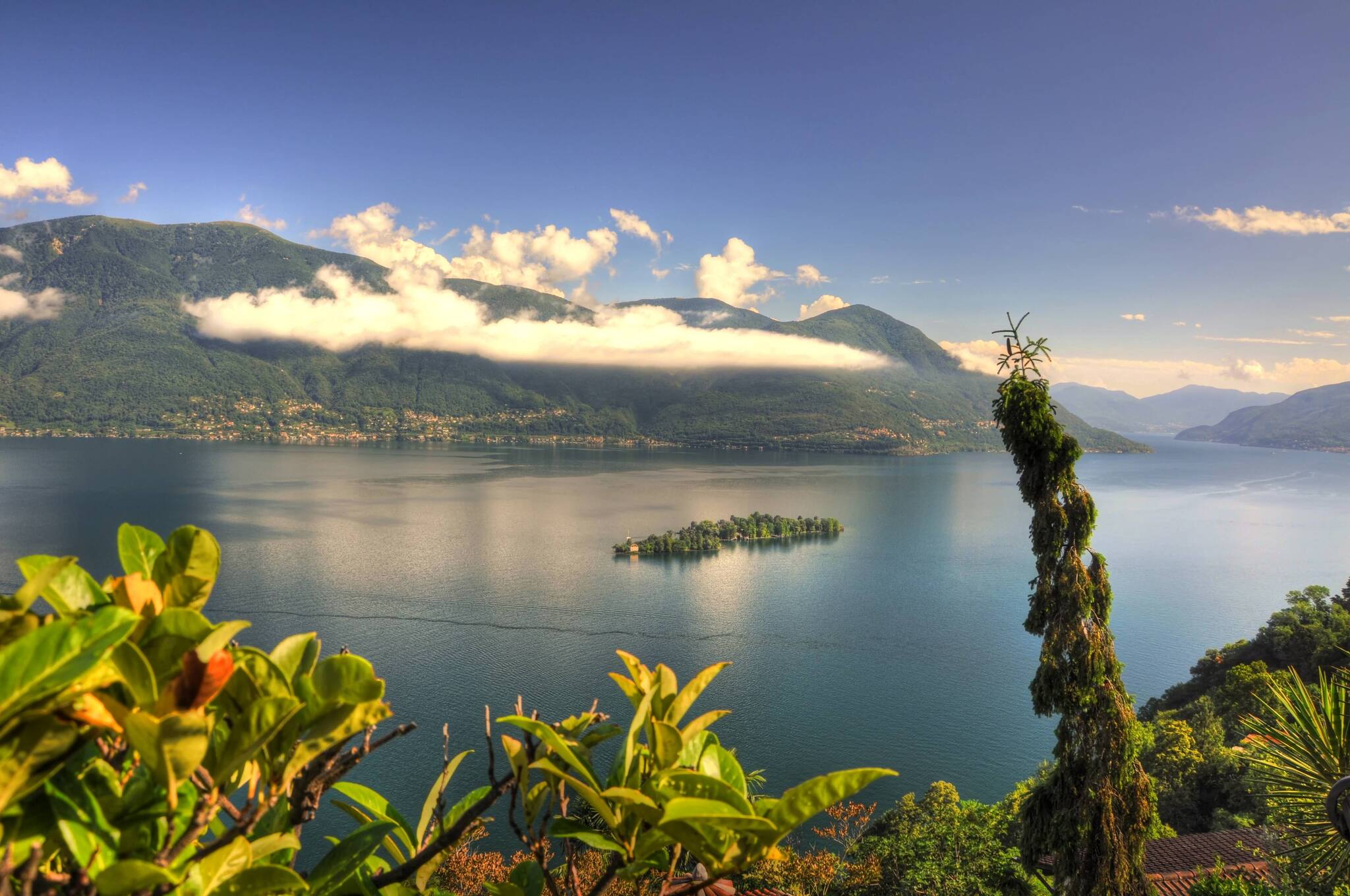 Lago Maggiore: Die schönsten Strände für Badeurlaub