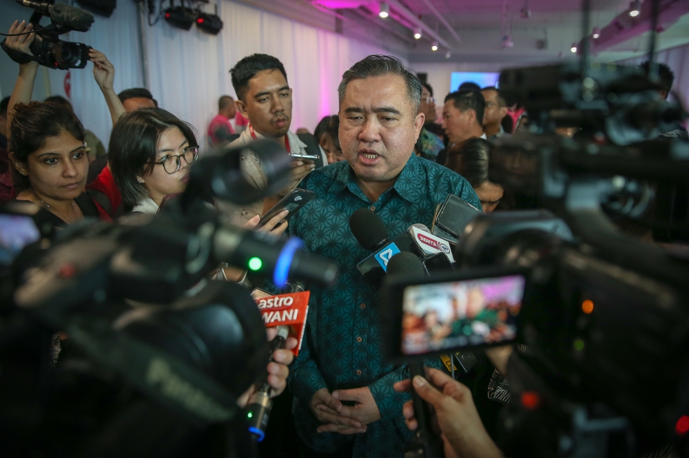 Luxury car owners can’t use RM300 exploit to skip road tax, says transport minister