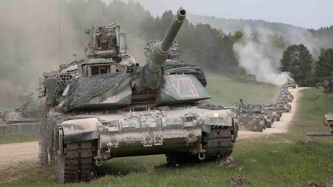 US Soldier Accused of Attempting to Leak Abrams Tank Data to Russia