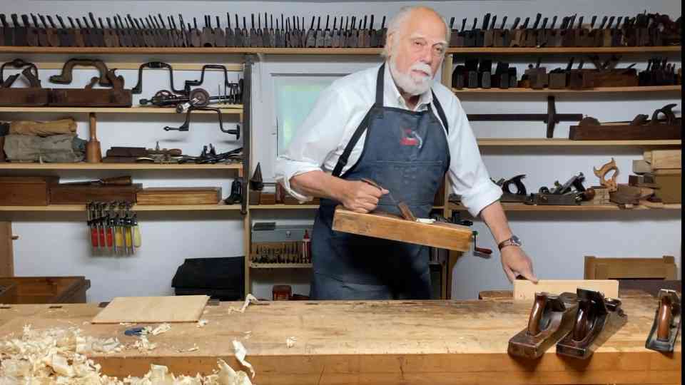 This Tool Does It All – The Ultimate Woodworking Plane