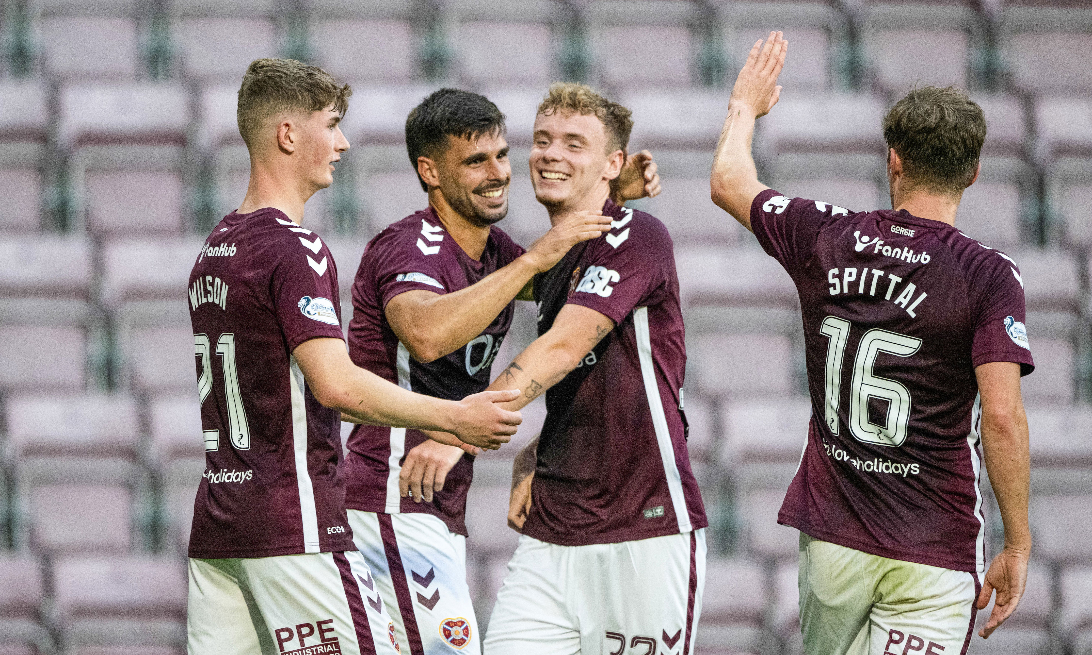 Rangers ‘reach agreement’, Celtic deal ‘intensifies’, Hearts exit nears ...