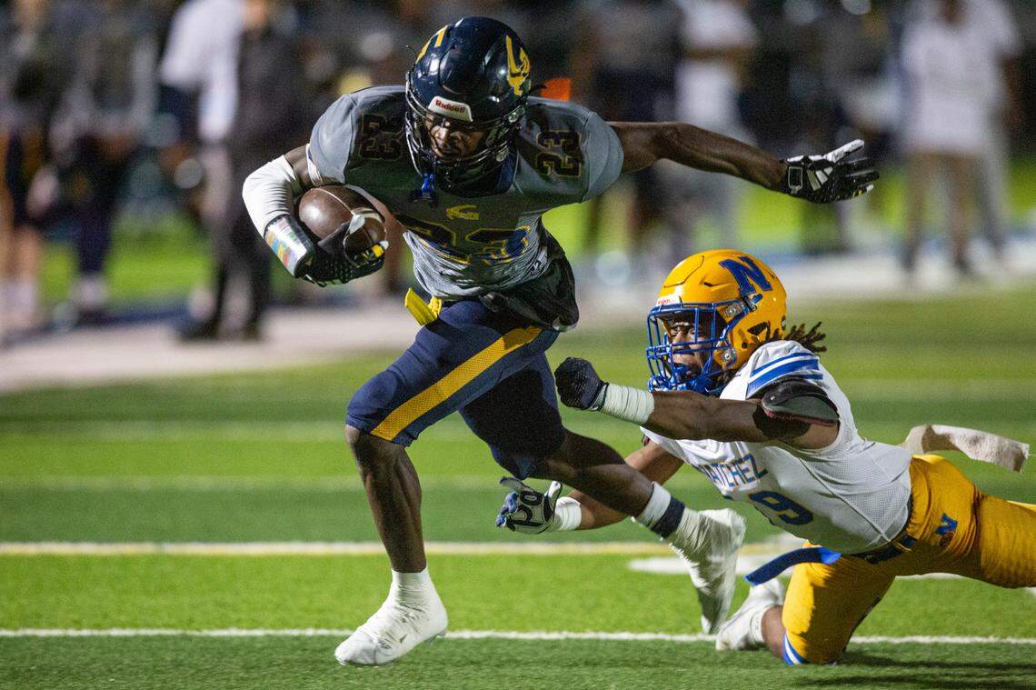 High school football has (sort of) arrived. Here's tonight's jamboree ...