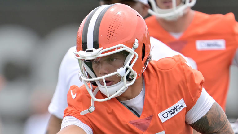 Browns Reveal Reason for Sitting Dillon Gabriel