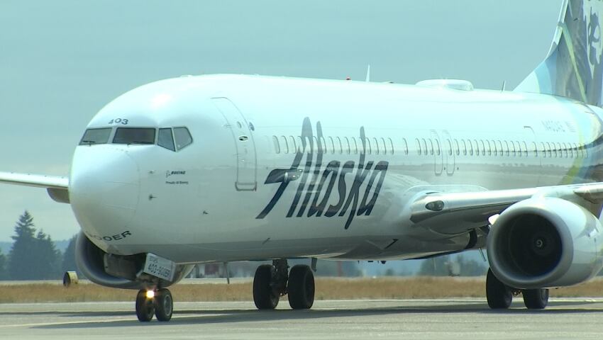 Alaska Airlines places record 110-jet order with Boeing, 2 years after ...