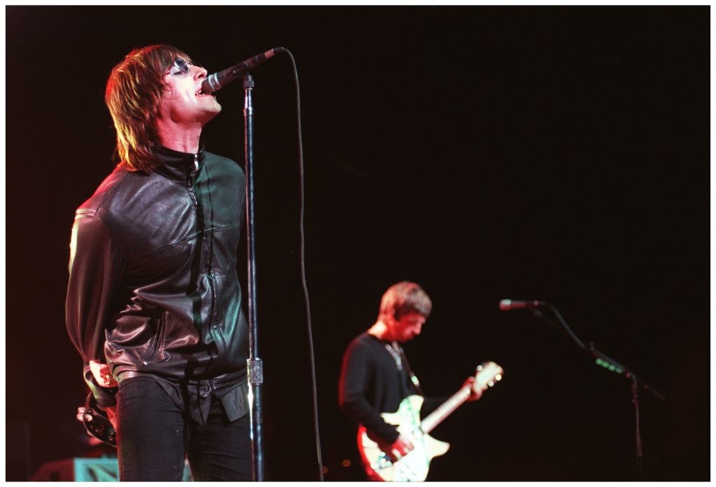 Oasis Murrayfield Set Times: Here's when Oasis, Cast and Richard ...