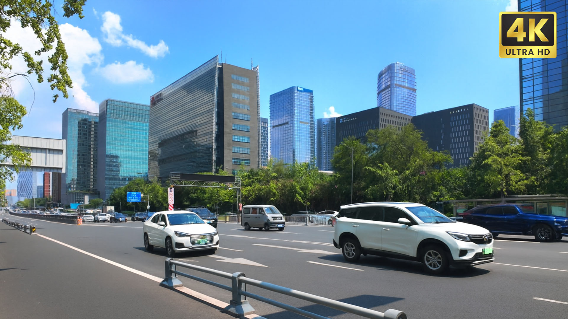 Descubre el centro peatonal de Chengdu, China en 4K