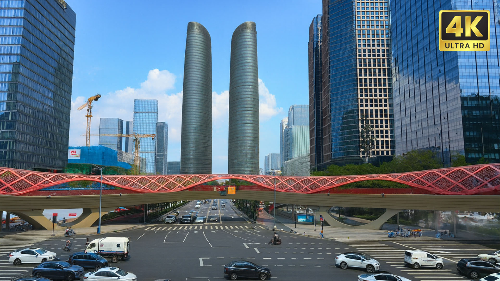 Relaxed walk in urban downtown setting – Chengdu, China 4K