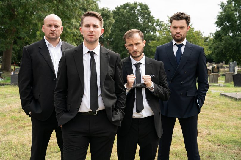 EastEnders Ben Mitchell returns to Walford with Stuart Highway as shock ...