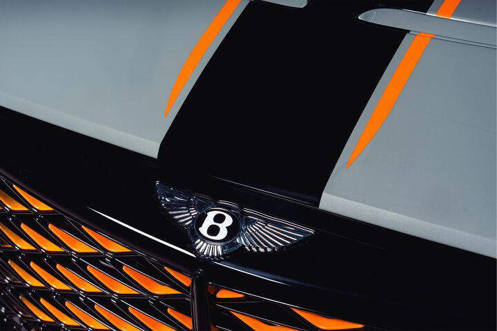 Bentley Goes Full Two-Tone with First Bespoke Batur Convertible
