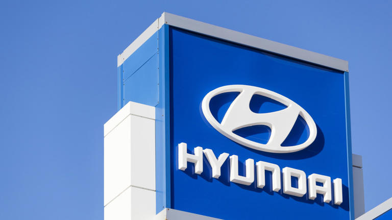 GM And Hyundai Team Up, But Not For EVs