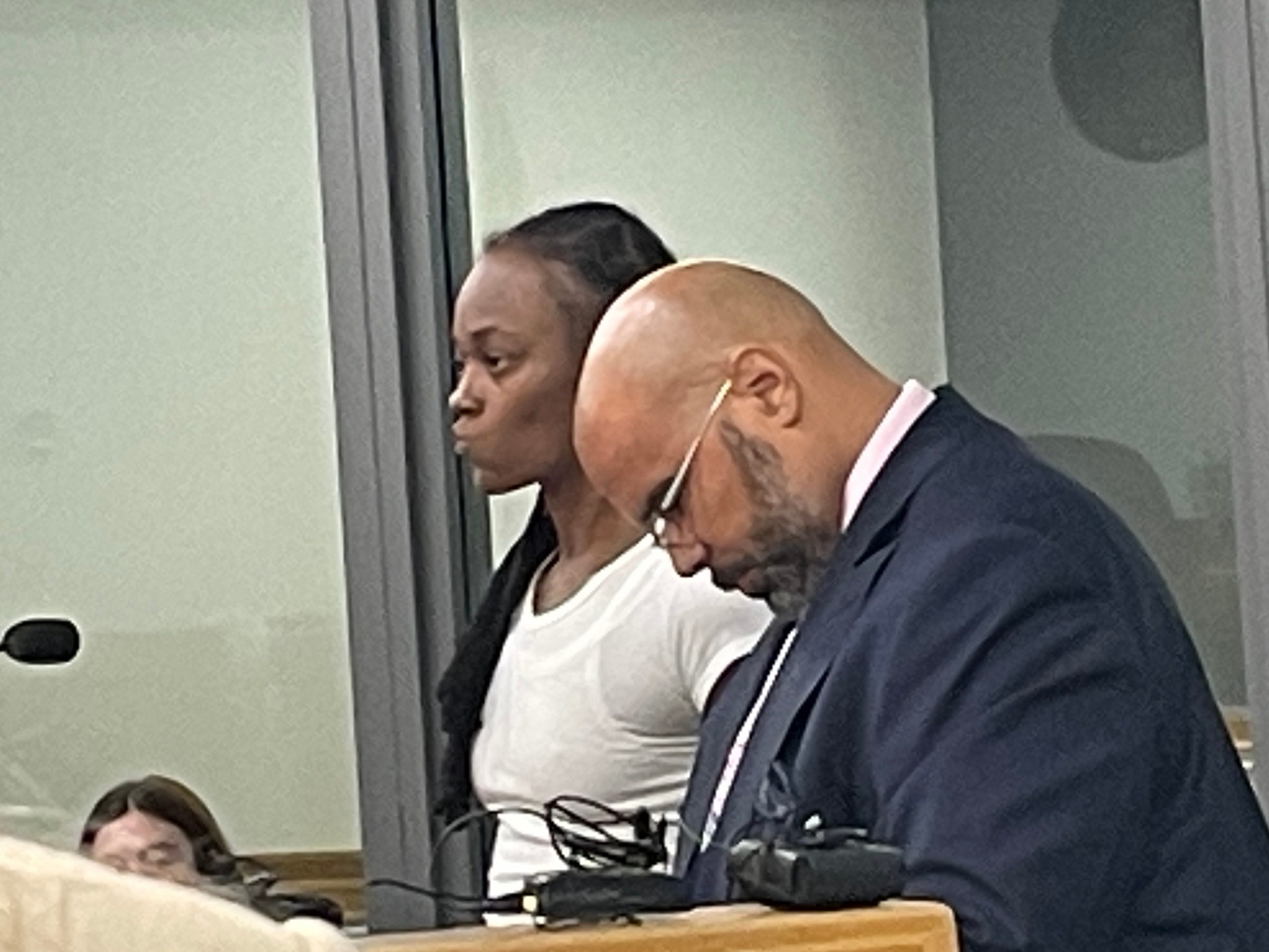 Suspect in viral fight punched woman knocked unconscious, kicked man ...