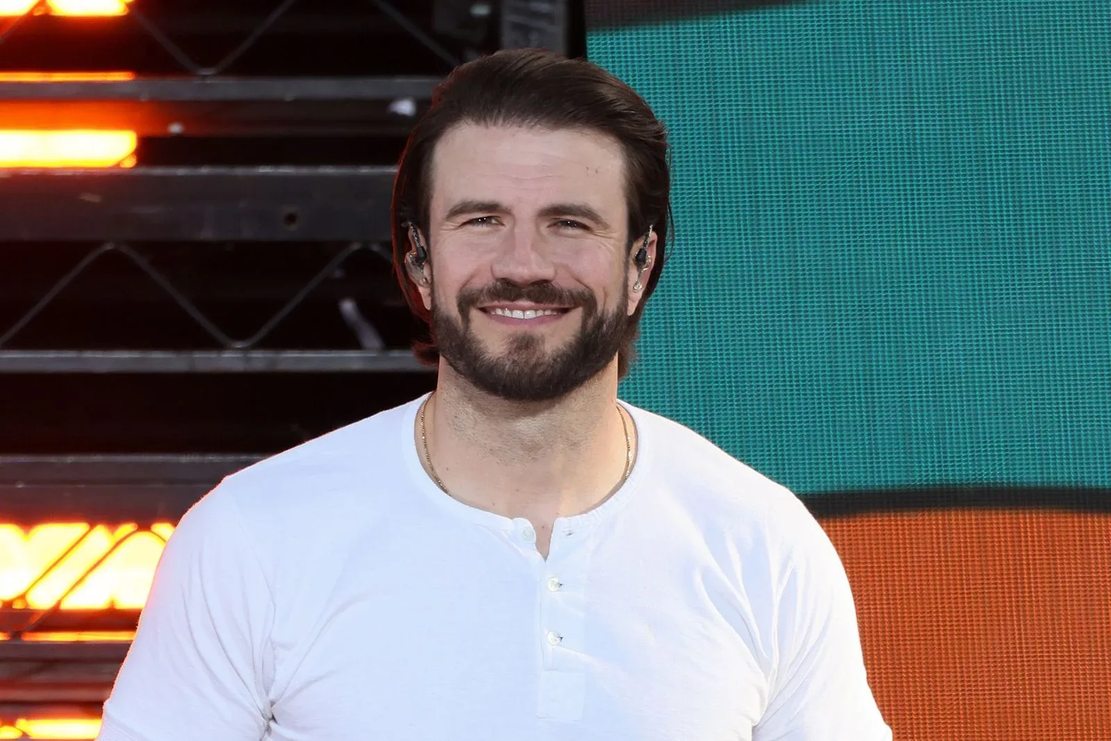 Lyrics Uncovered: How Sam Hunt Revolutionized Country Radio With One of ...