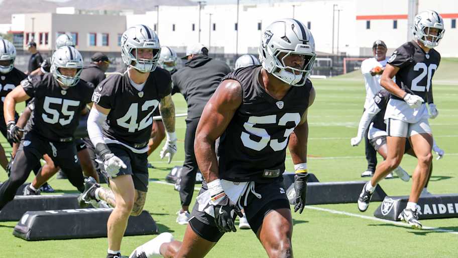 Raiders fan favorite clinging to relevancy as group of veterans steals ...