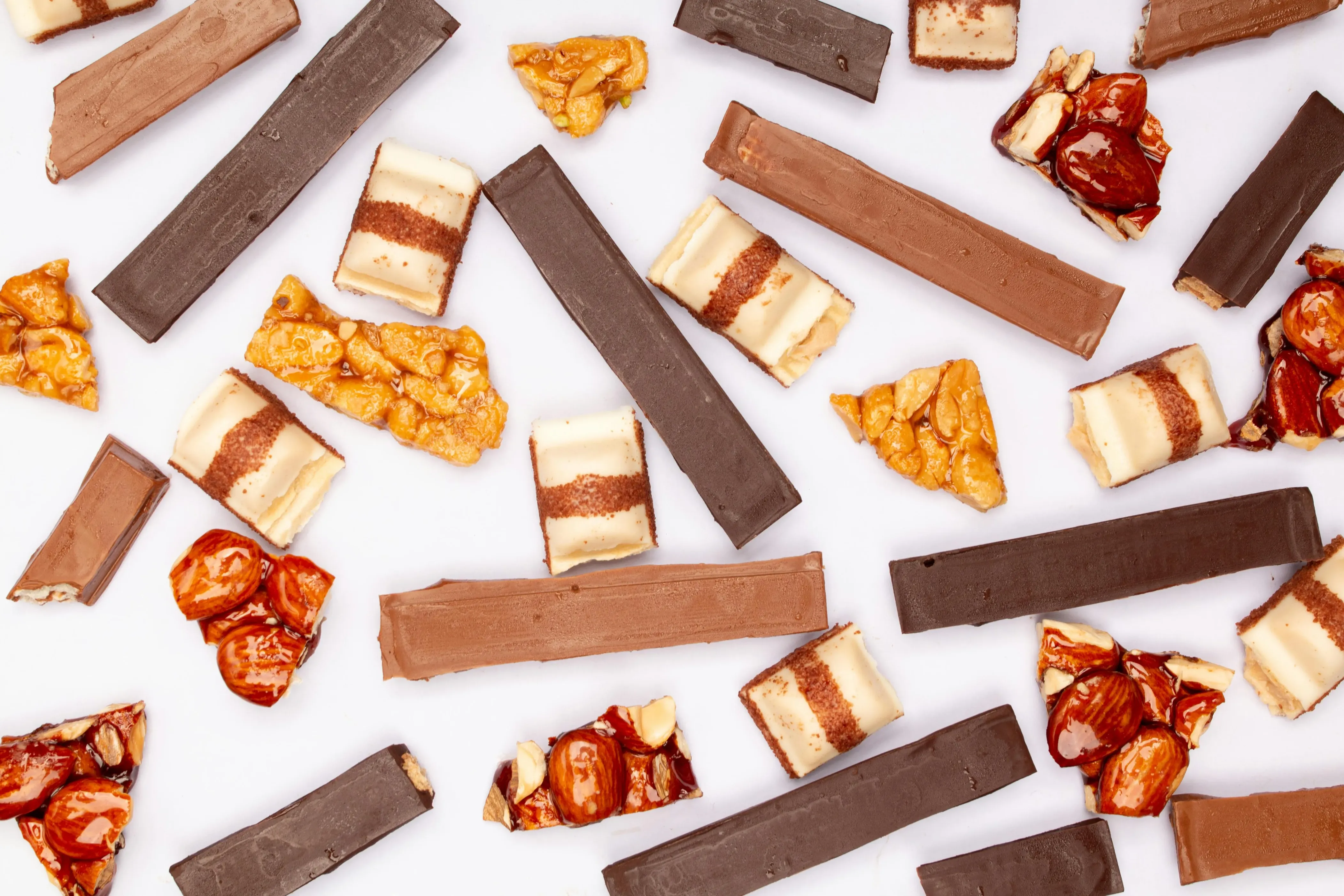 15 Candy Bars That Were Discontinued for Strange Reasons