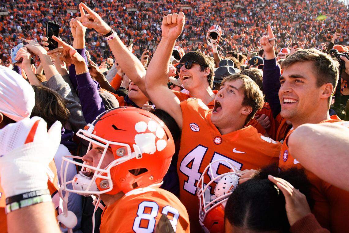 Clemson AD explains how new ACC field storming rule will change ...