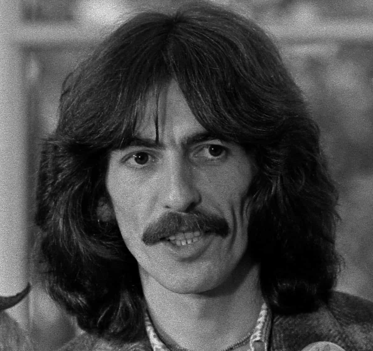 10 Famous Guitars Lost Forever
