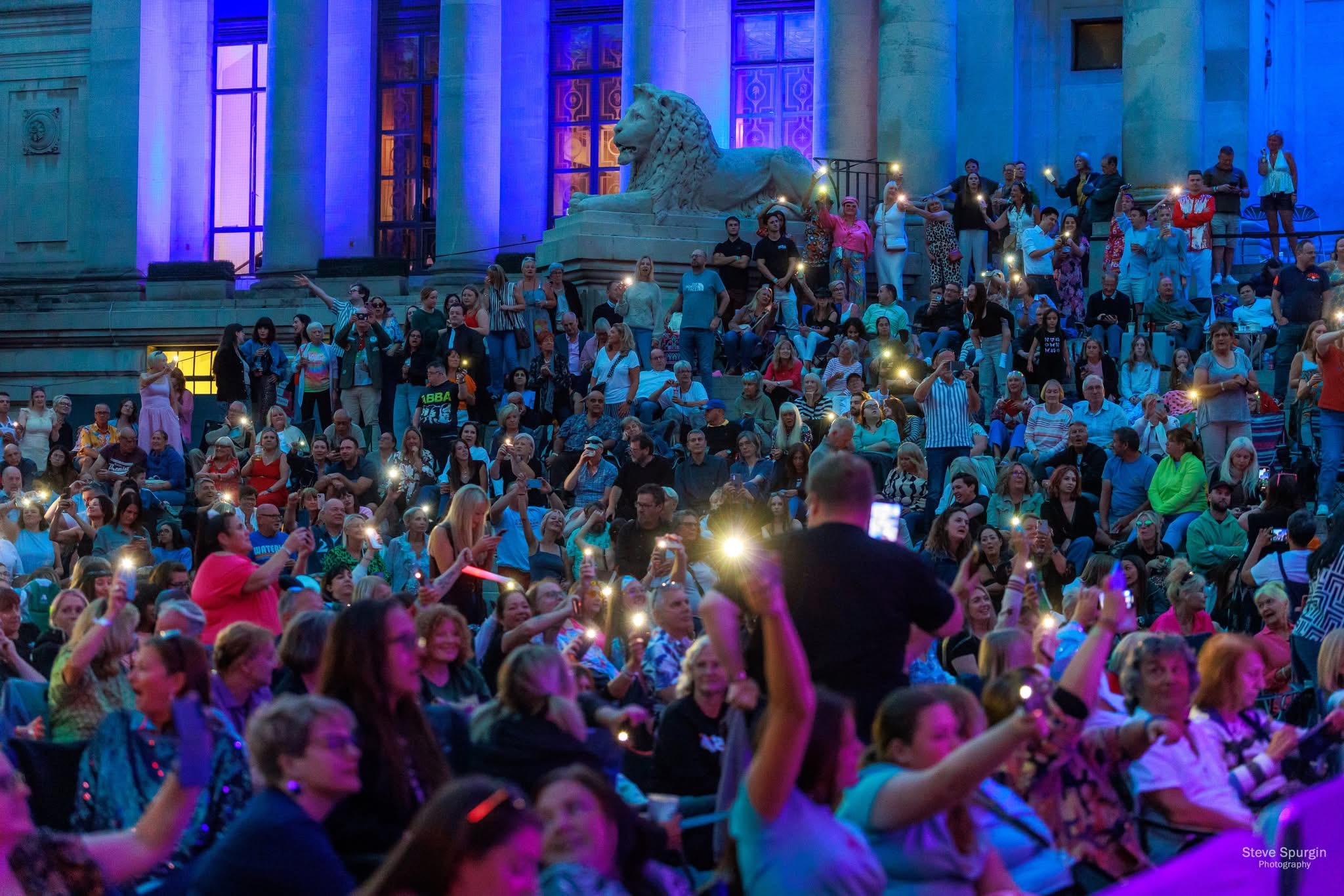 Guildhall Square 'came to life' with 2,500 attending two fabulous ...