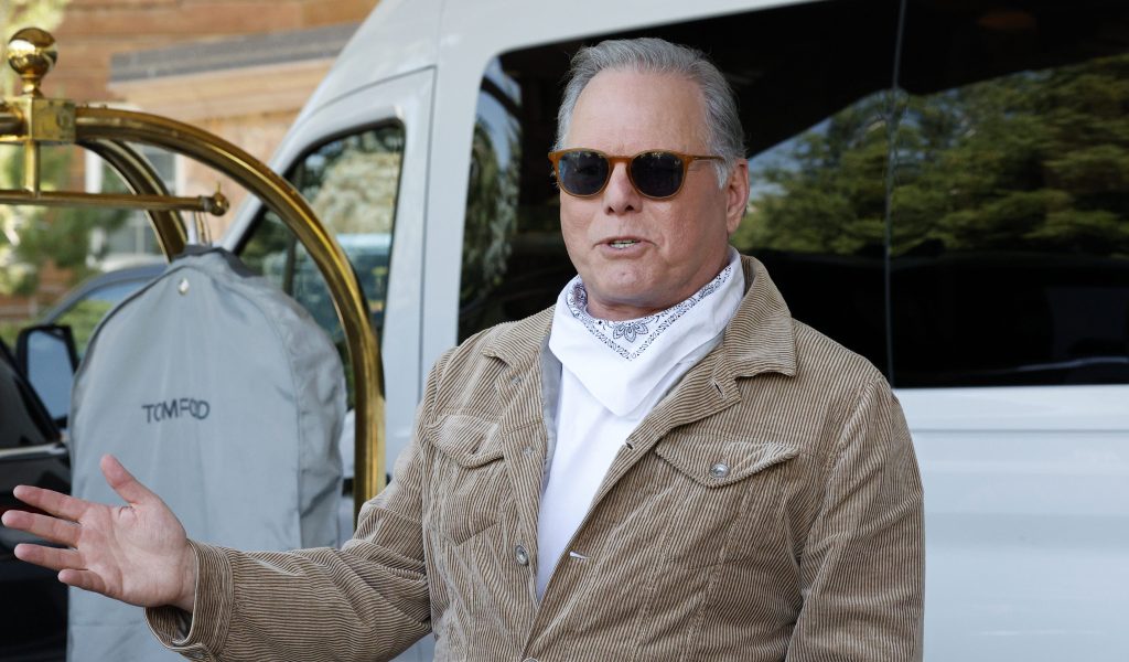 Sell to David Ellison Or Split: David Zaslav Weighs the Options for ...