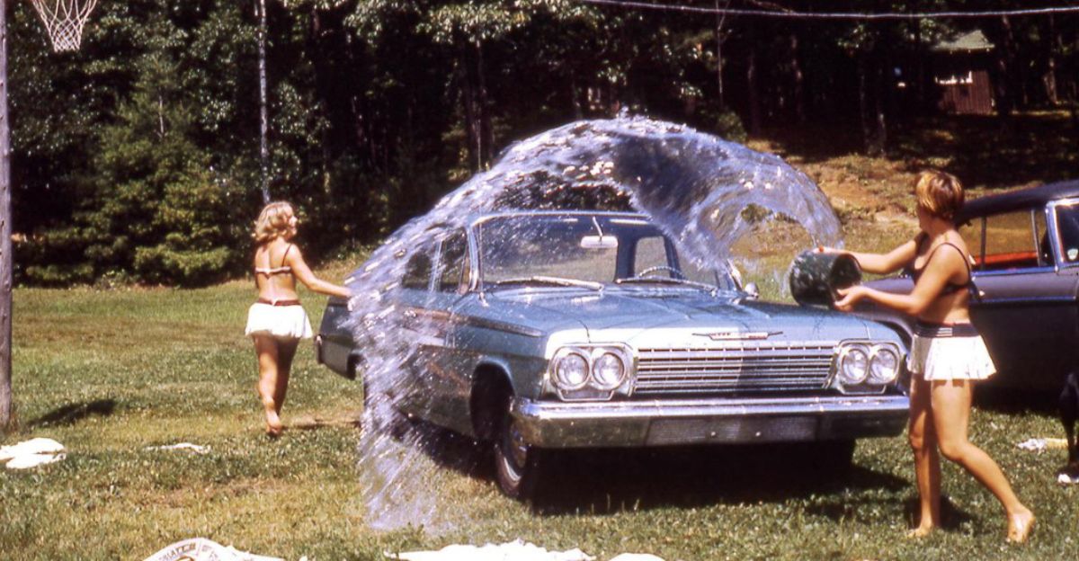 15 Family Routines From The ’70s That Are Rare Today