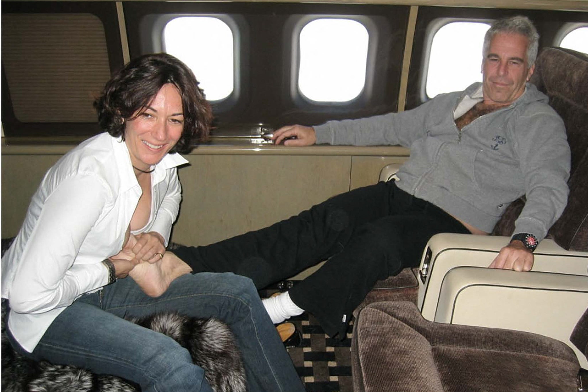 Top Democrat sends fiery letter to Trump over Maxwell’s commutation