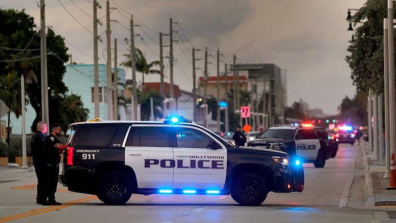 Florida woman arrested for treating thousands of patients while posing ...