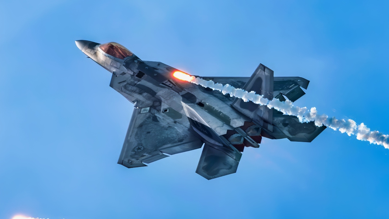 China or Russia can't touch it: The new F-22 Raptor 2.0 stealth fighter ...