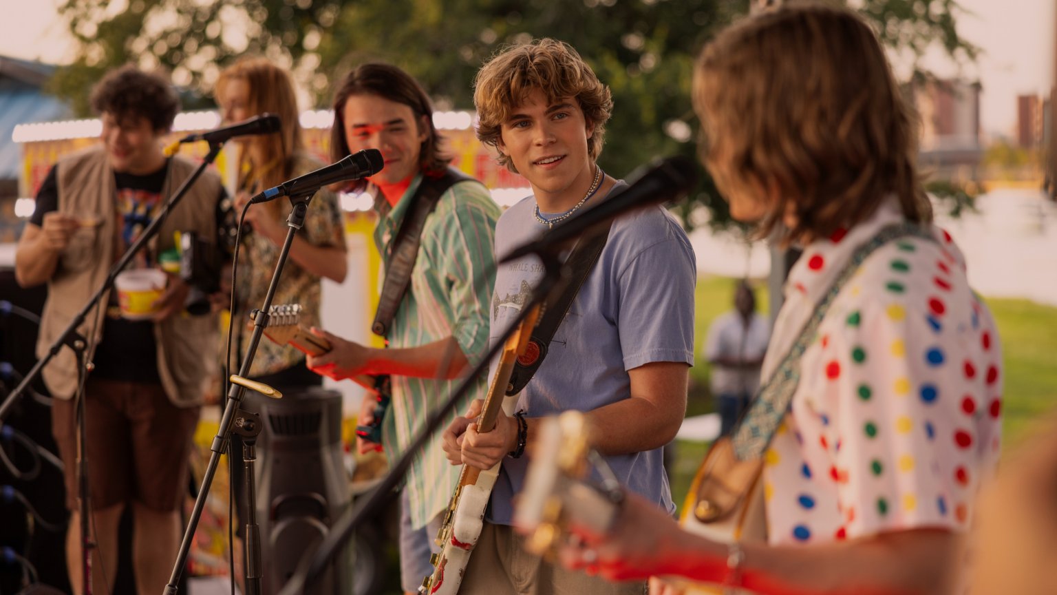 'The Runarounds' trailer: nieuwe muzikale dramaserie vanaf september te ...