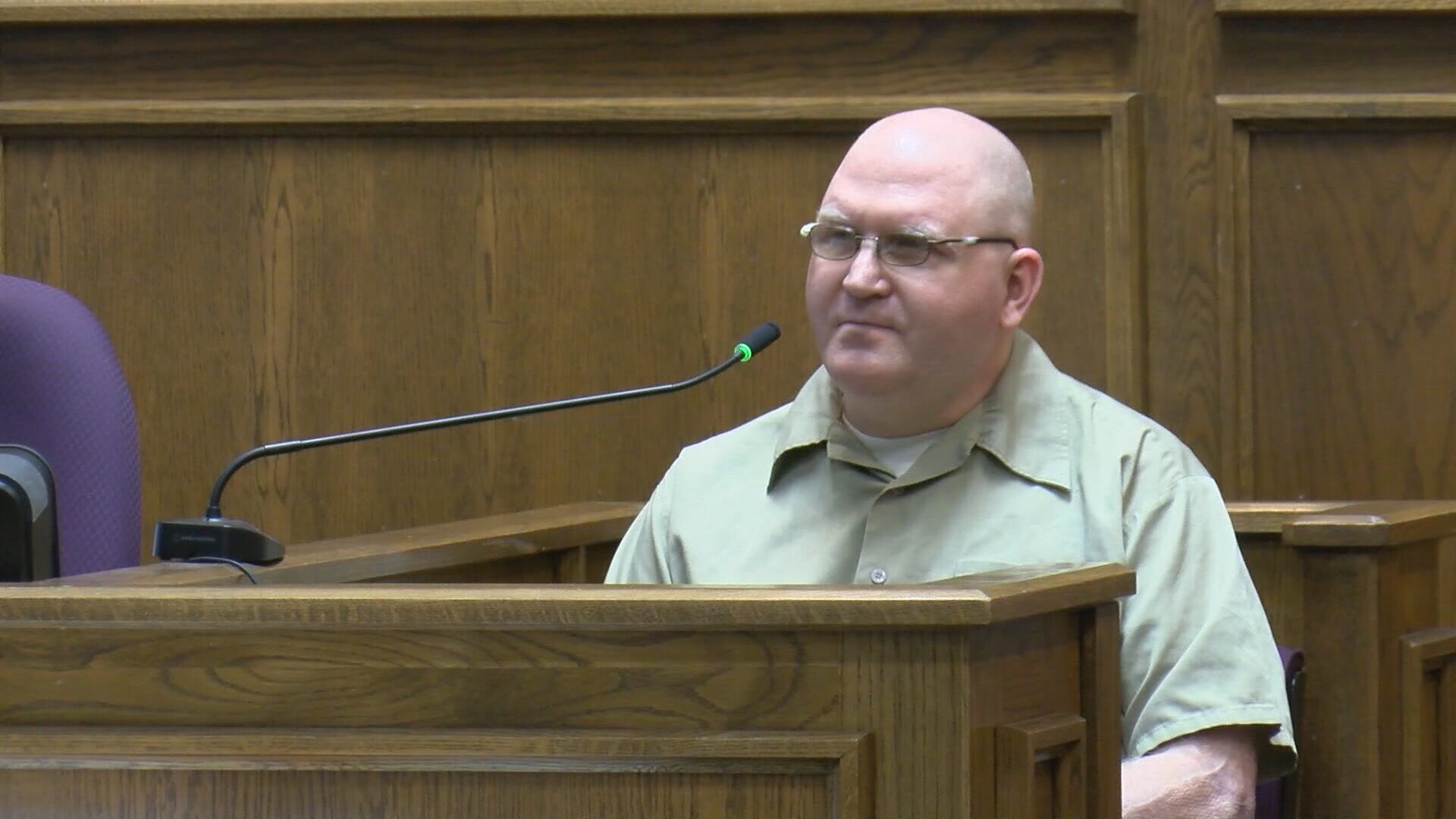 Jason Jones: Carrie Jones had nothing to do with murders