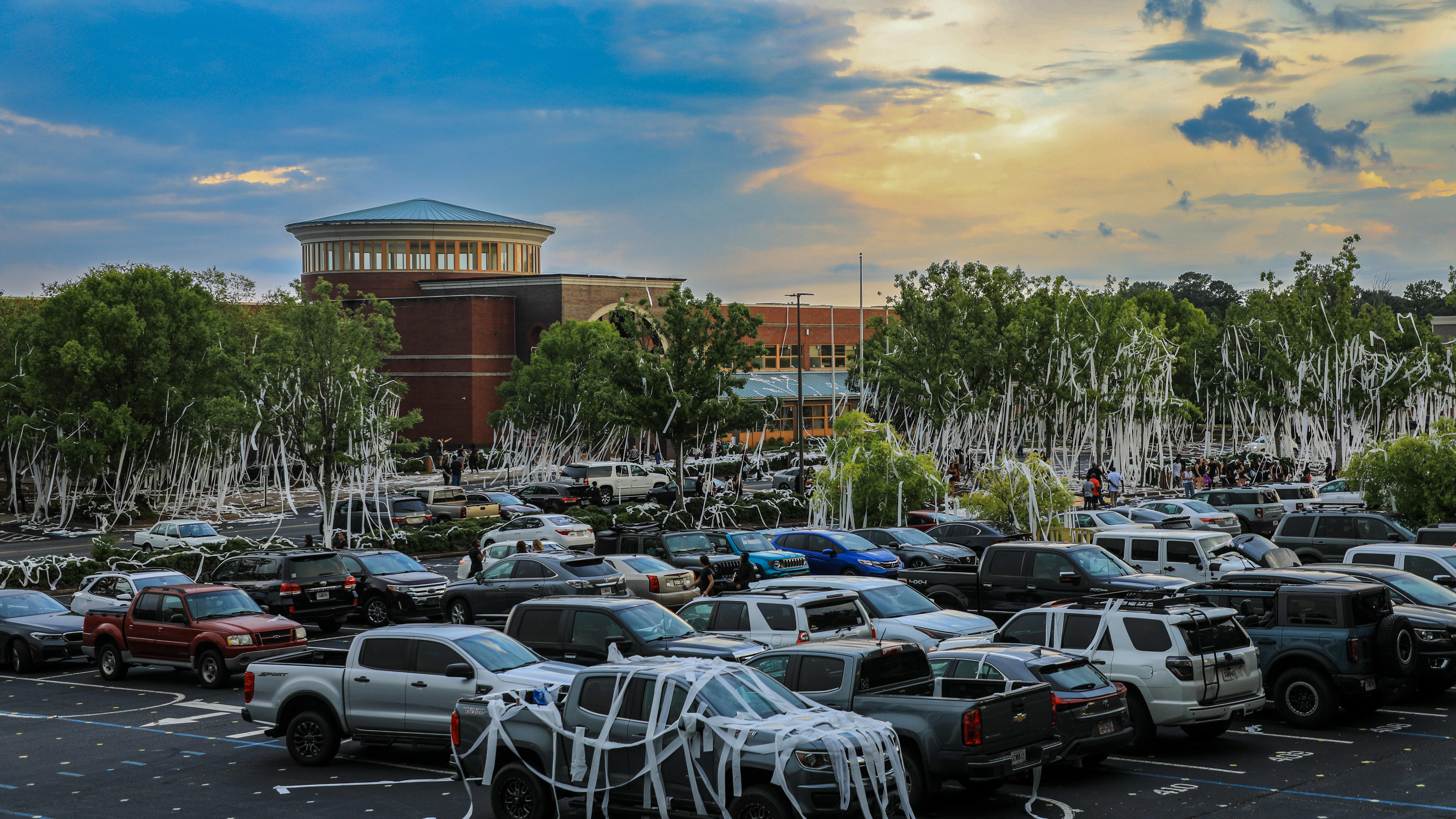 Toilet paper tradition kicks off school year at Marietta High School