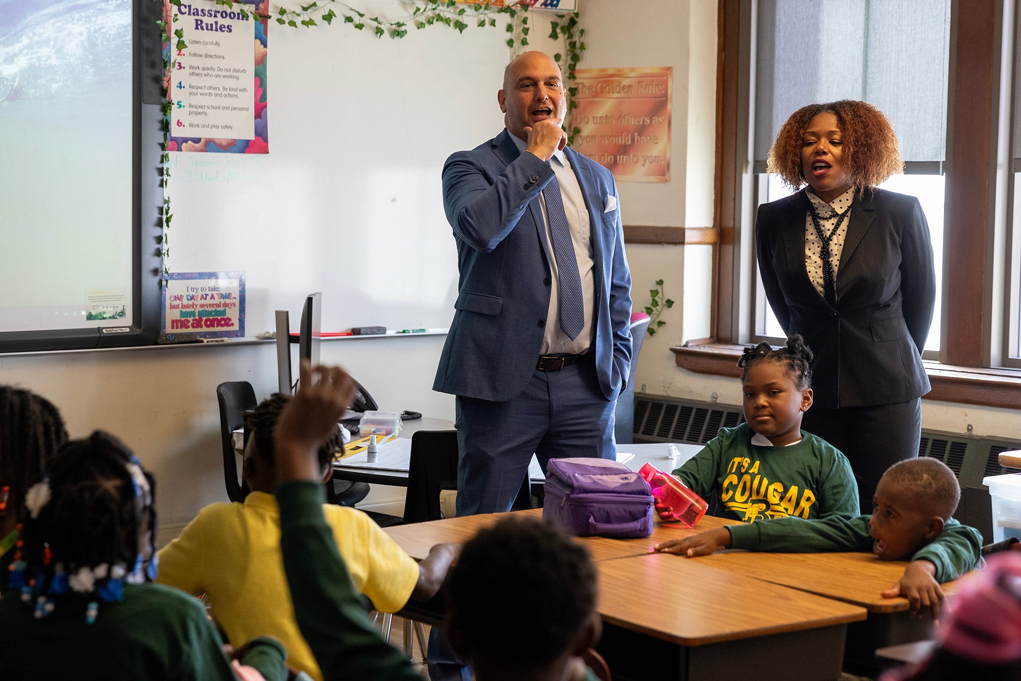 Stay updated on the Detroit public schools board with Chalkbeat texts