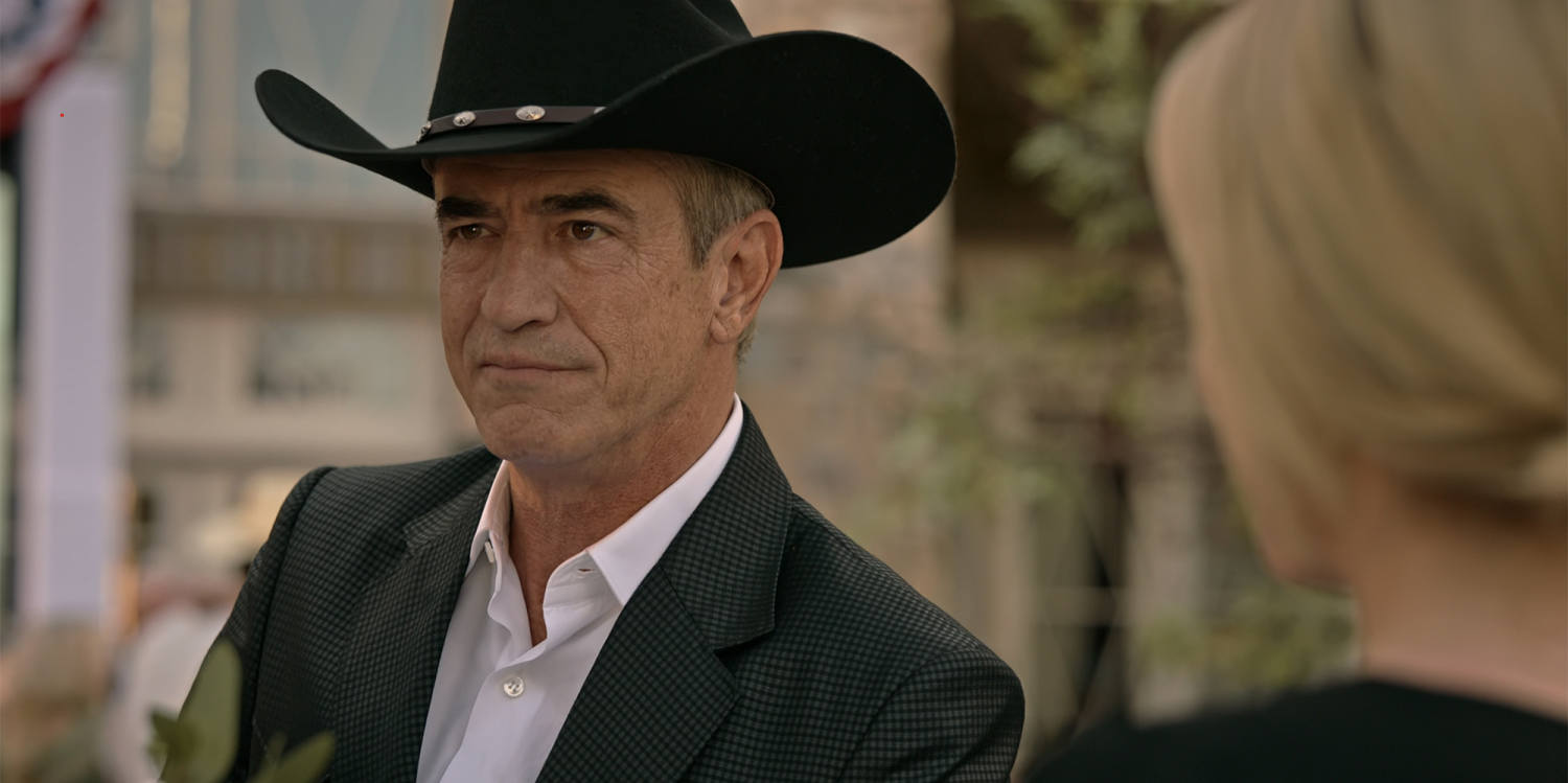Why Is 'The Hunting Wives' So Popular? The Appeal, Explained