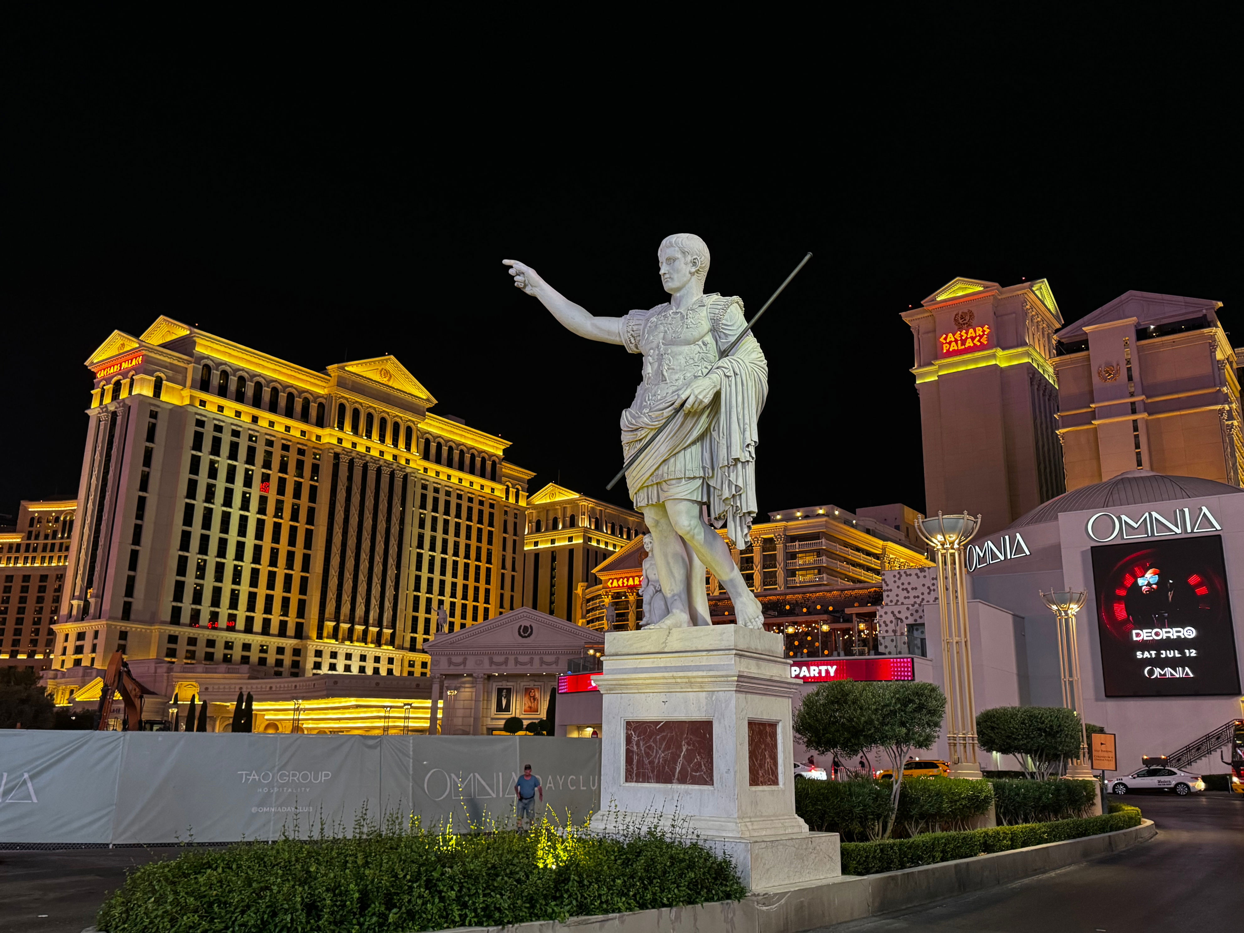 Save up to $50 at Caesars Rewards Properties [Book by October 27]