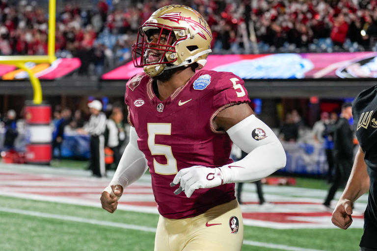 Florida State extends offer to 2027 edge