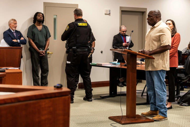 ‘This guy is a piece of garbage:’ Father confronts daughter’s killer in ...