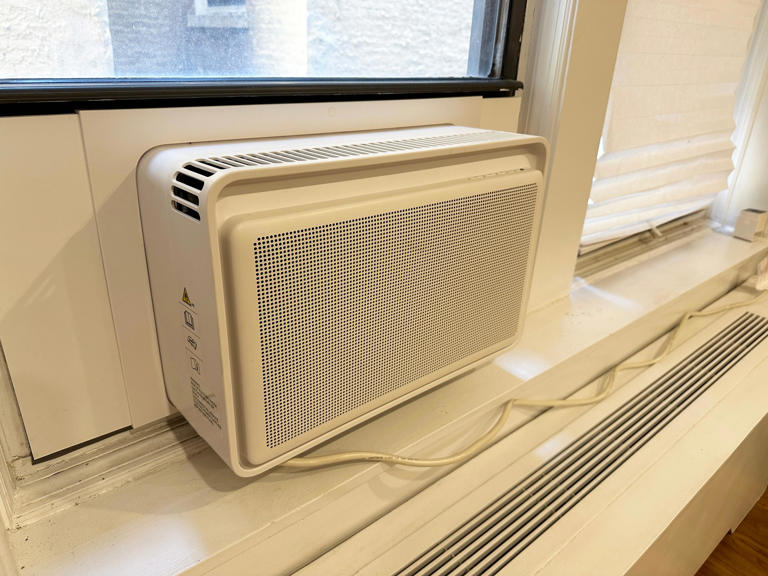 Windmill air conditioner review: This AC makes my small NYC apartment ...