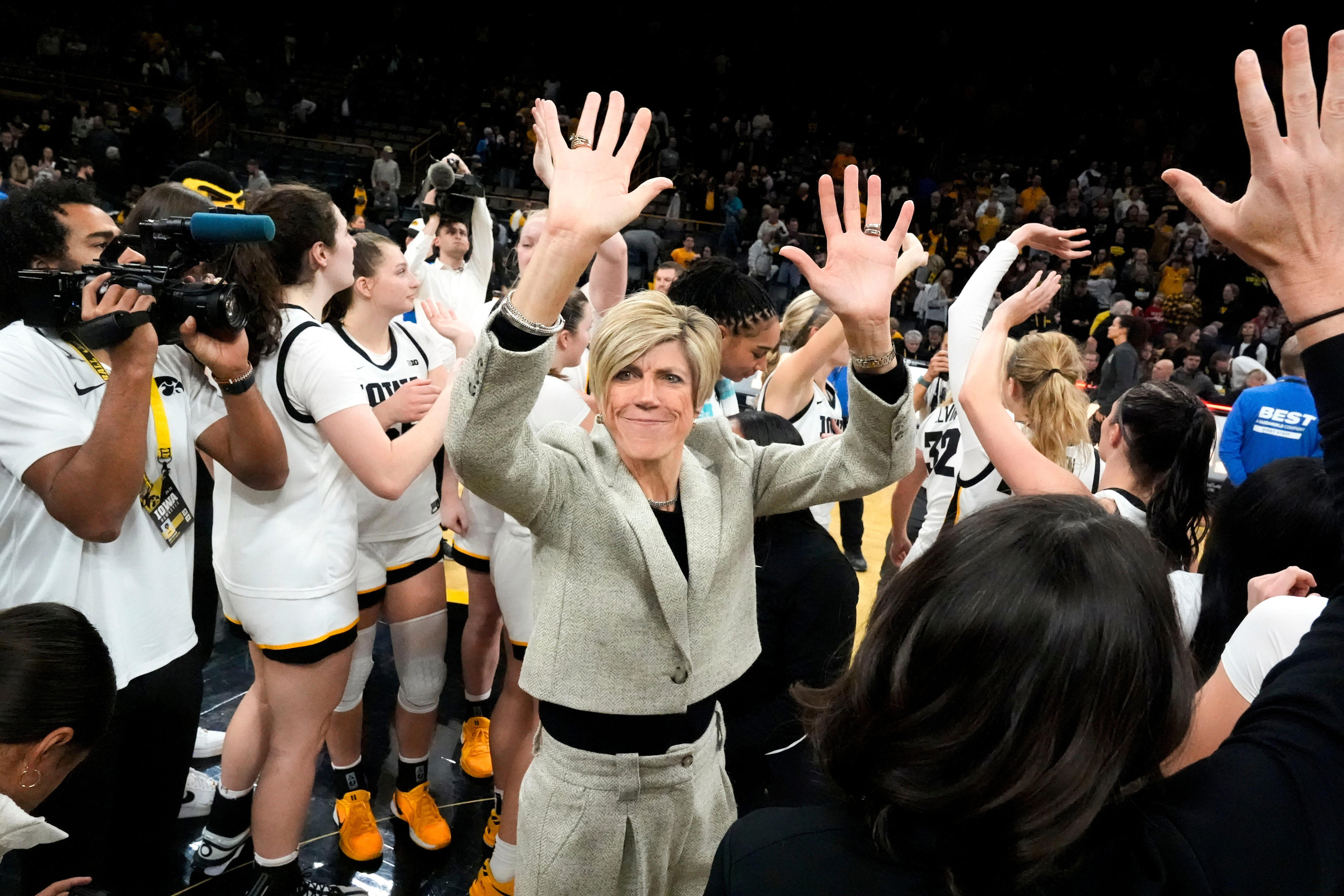 Who will be next to visit Iowa women's basketball this fall?