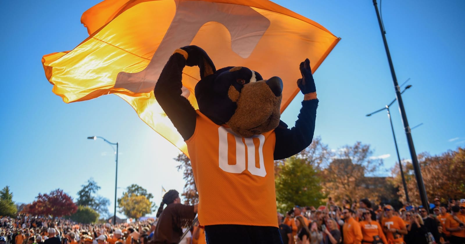 ESPN explains why Tennessee is a Tier 3 college football teams … out of ...