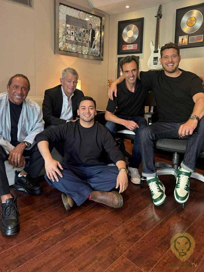 Michael Bublé, Paul Anka, and David Foster team up to launch Filipino ‘Voice USA’ winner ...